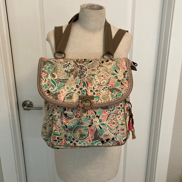 Sakroots | Bags | Sakroots Convertible Backpack W 5 Coral Spirit Desert ...